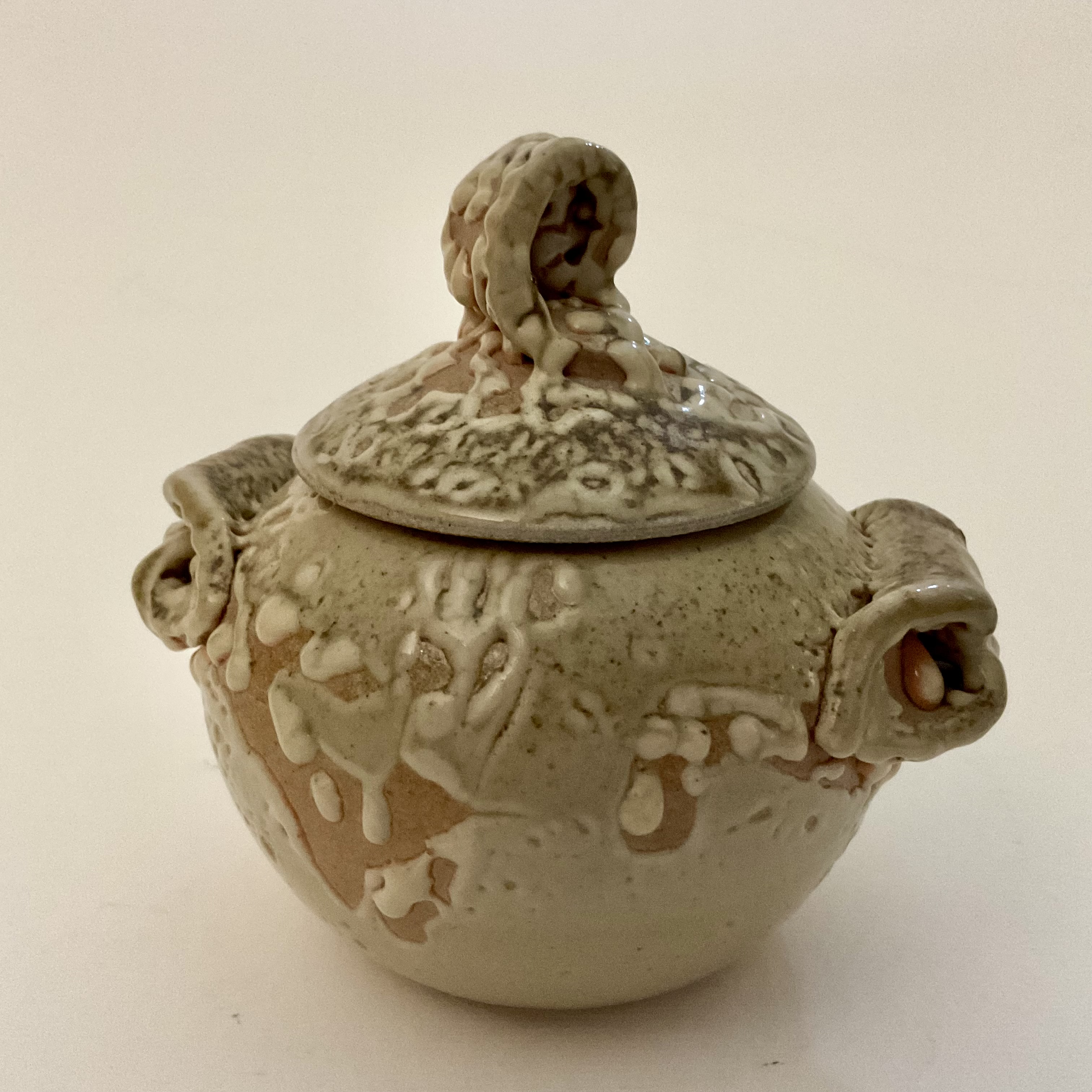 Davidson, Russell – Canadian Studio Ceramics